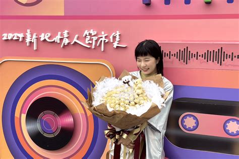 2024新北情人節市集 提前甜蜜煲愛 拍照打卡、消費集章抽好禮 大聲告白獲99朵金莎花束 蕃新聞