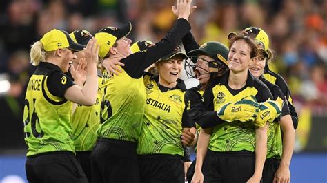 Ellyse Perry In Australias 18 Member Squad For New Zealand Series