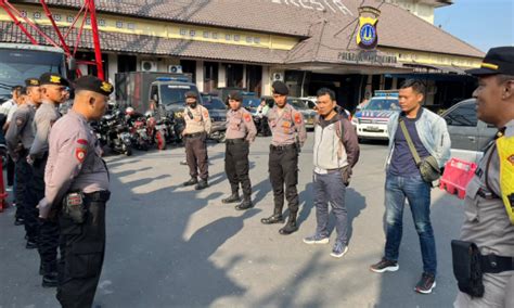 Serah Terima Tugas Jaga Polresta Yogyakarta