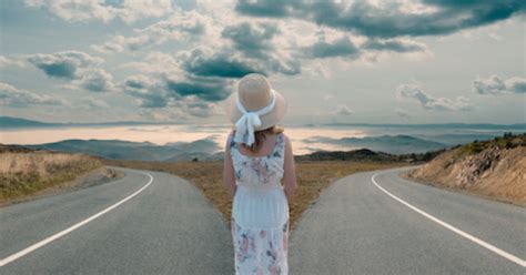 Съдбата на ТЕЗИ ЗОДИИ ще се промени драстично в последните дни на ноември Ko4 Bg