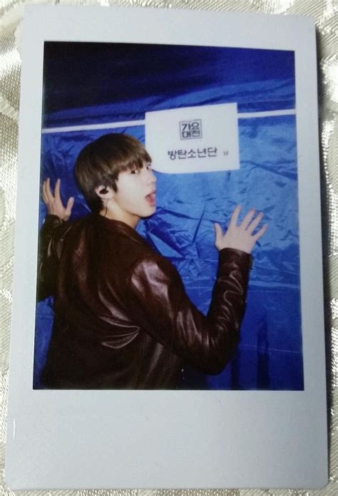 Pin By Yuyu On Bts Polaroids Bts Seokjin Bts Pictures