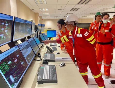 Kementerian ESDM Dan SKK Migas Turlap Lihat Proyek Strategis Nasional Kilang LNG Tangguh Train