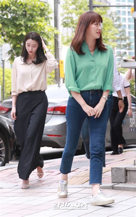 포토 헬로비너스 나라 라임 산뜻한 차림으로 Jtbc 뉴스