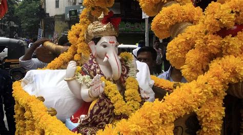 Activists Volunteers And Civic Workers Plan For Zero Waste Ganesh