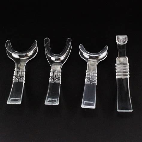 Airgoesin 4pcs Dental Orthodontic Intraoral Mouth Cheek Lip Wider