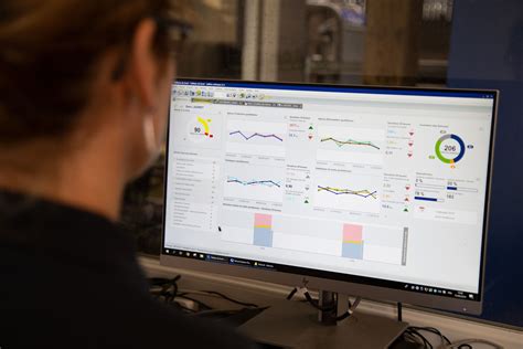 Explore our farm solutions - DeLaval