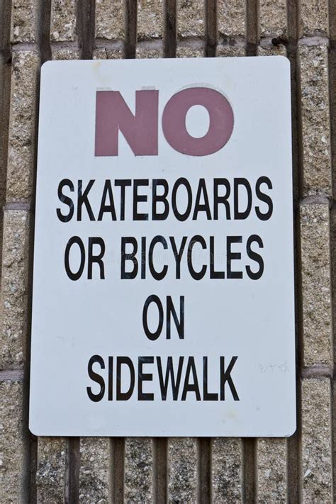 Bicycles Prohibited Sign Stock Image Image Of Forbidden 22791907