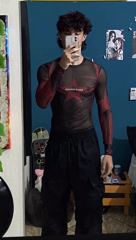 Pin De 𝕶𝖊𝒗𝖎𝖓 Em Poses For Me Diy Roupas Masculinas Roupas Masculinas