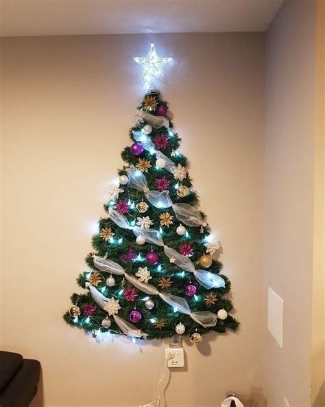 Un Millón De Ideas En Instagram Arbolitos Navideños De Pared 🧱🎄