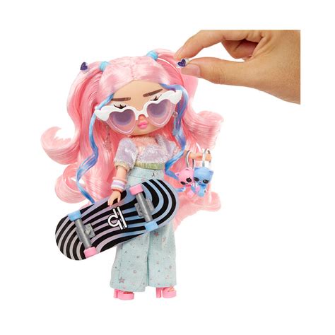 Poupée Mannequin Lol Surprise Tweens Flora Moon Toys R Us Canada