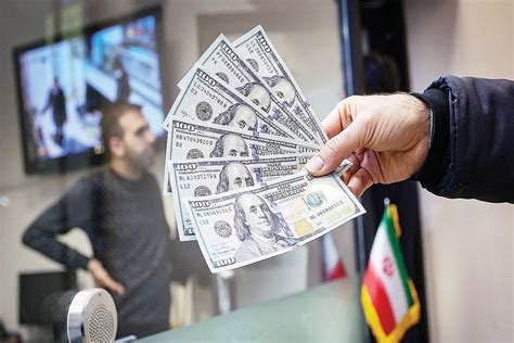 قیمت دلار واقعا چقدر است؛ نظر رییس سابق بانک مرکزی درباره بازار ارز