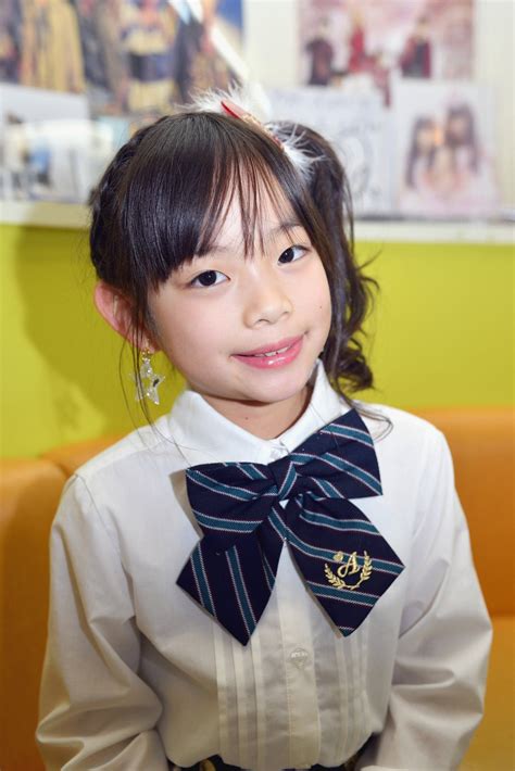 誘惑する校生がマンコくらい平気で見せられる画像 女子高生の専科