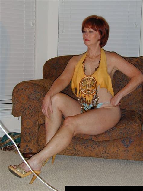 Milf Amateur Mature Lesbian Mom Db F Df D X Porn Pic