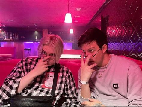 очкарики Drake Twitch Photo