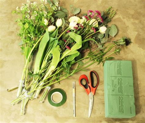 How To Arrange Flowers In Floral Foam