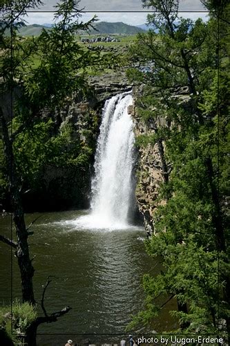 Улаан цутгалан Өвөрхангай аймаг E Uugan Erdene Flickr