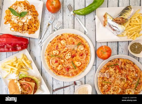 Pizzaria imbiss döner Fotos und Bildmaterial in hoher Auflösung Alamy