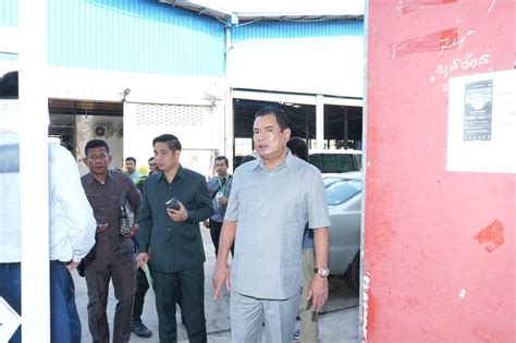 អាជ្ញាធររាជធានីភ្នំពេញ បានចុះពិនិត្យមើលម៉ូតូជាង១០០០គ្រឿង នៅឃ្លាំងocic