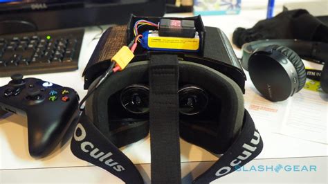 Intels Wigig Vr Prototype Cuts Oculus Cord Slashgear