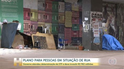 Lula sanciona lei que cria bolsa de qualificação profissional para