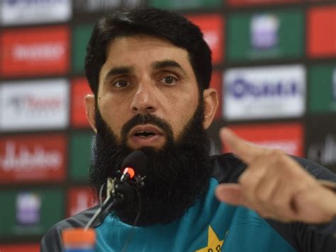 Pakistan Vs Sri Lanka Misbah Ul Haqs Hilarious Reply To Journalist