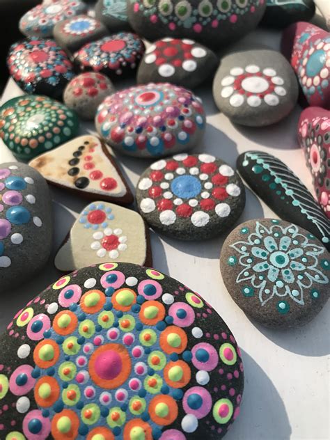 50 Best Painted Rocks Ideas Weapon To Wreck Your Boring Time Images