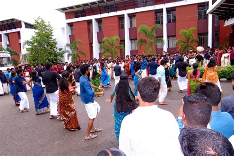 Photo Gallery Page 6 Iist