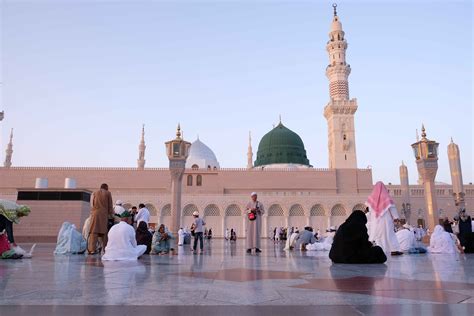 Hajj The Journey Of Lifetime Your Guide To Hajj Breaks Bites