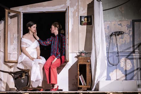 Samuel Achache « Lorsquun Couple Seffondre Cest Aussi La Chute D