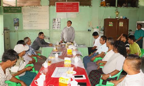 ကချင်ပြည်နယ်သယံဇာတရေးရာဝန်ကြီး မြစ်ကြီးနားမြို့ မြို့မဈေးများ၊ ရေစင်ကွင