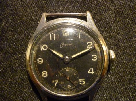 Onsa D U Lorologiese Fine Watches