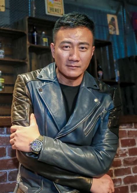 胡军个人资料，胡军东宫西宫娱乐八卦