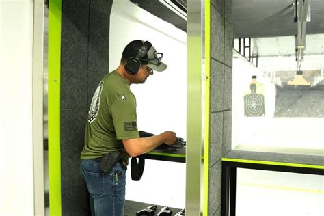 Choosing A Professional Shooting Range For Your Firearm Training