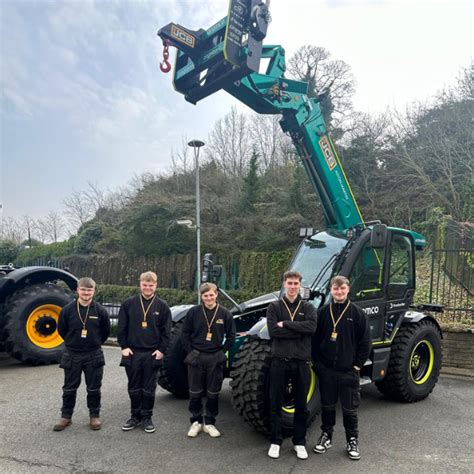 Scot Jcb Group Apprentices Kickstart Their Journey With Introductory