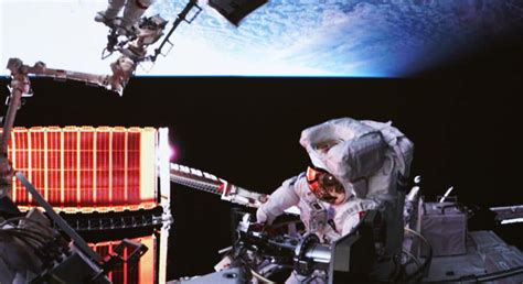 Astronautas de Shenzhou completaron su cuarta salida espacial de la estación espacial china