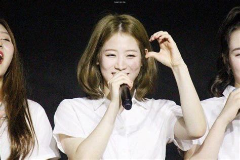 Pin By Lulamulala On Yaebin Concert Experience