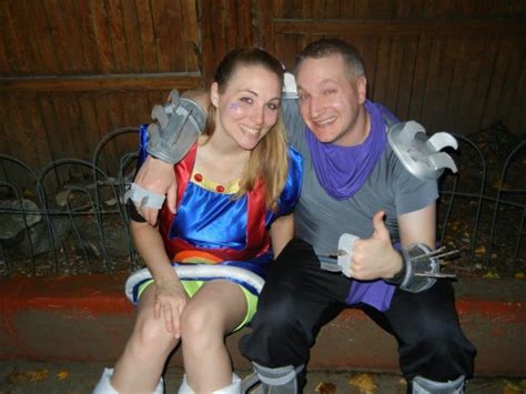 Contra Game Modified For One Of The Coolest And Romantic Proposals Newlaunches