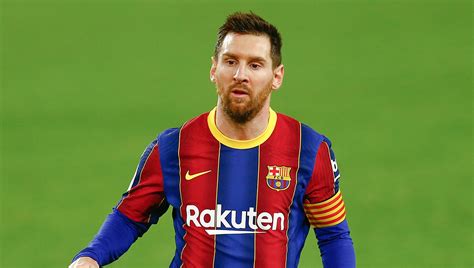 Psg Mercato Selon Son Clan Lionel Messi Na Pas Encore Pris De