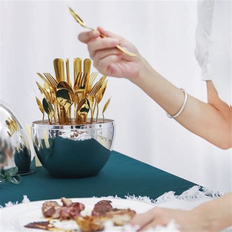 계란 모양의 서양 칼 보관 세트 파티 나이프와 포크 Abs 황금 계란 24 In 1