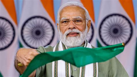 Pm Modi Flags Off Rajasthans First Vande Bharat Express On April 12