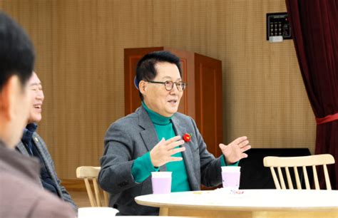 박지원 난 `올드보이` 아닌 새싹윤·김·검 정권이 물 줘서 키웠다 디지털타임스