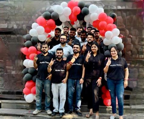 The Faculty Members At Physics Wallah Posing On The Inauguration Of