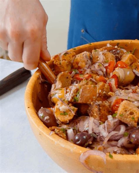 3 Delicious Ways To Use Up Stale Bread 🍞🥮🥗🥟 Stale Bread Never Looked