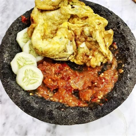 Resep Sambal Pecel Lele Surabaya Sederhana Rumahan Di Yummy App
