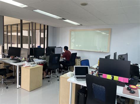 Fasilitas Green Academy Desain It Dan Bahasa Korea