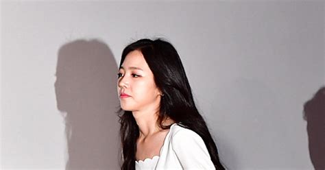포토엔 진세연 모두가 놀란 짧은 원피스 입은 각선미