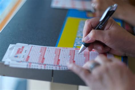 Dueño De Negocio En El Que Se Vendió Boleto Ganador De Los 1350