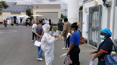 南非卫生部：南非或将迎来第四波新冠疫情 柬埔寨头条