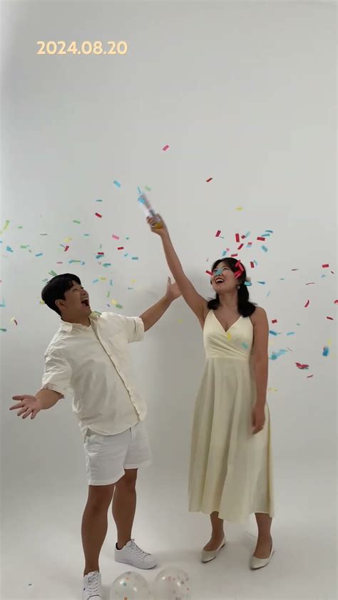 우리만의 캐주얼 의상 웨딩 촬영 준비해간 의상과 아이템이 찰떡이었다 웨딩촬영 위아스튜디오 보보리스 레이나모라 Youtube