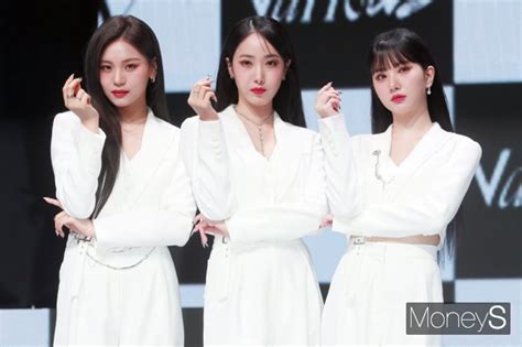 머니s포토 컴백 비비지 여자친구 연장선 아니다이름 각인 시킬 것 머니s